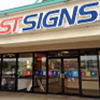 Custom Signs in Cincinnati - Highland Ave. | FASTSIGNS®